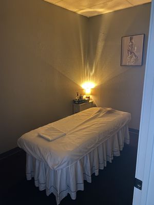 ZEN DEN SPA - Updated December 2025 - Request an Appointment - 1718 MO ...