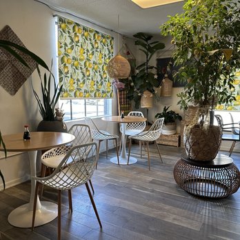 KIN THAI - Updated October 2025 - 153 Photos & 192 Reviews - 207 W 8th ...