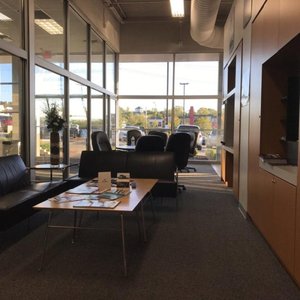 DRA AUTO BODY PARTS - Updated December 2025 - 67 Photos - 600 Shoemaker ...