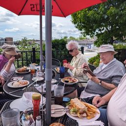 SLATTS PUB - Updated January 2026 - 166 Photos & 179 Reviews - 4858 ...