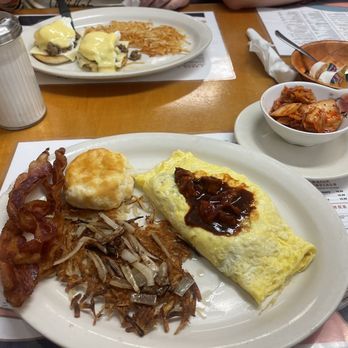 COUNTRY FOODLY - Updated December 2024 - 202 Photos & 257 Reviews ...