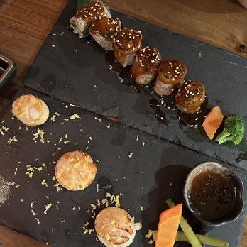 KUJIRA SUSHI & BAR - Updated March 2025 - 333 Photos & 102 Reviews ...