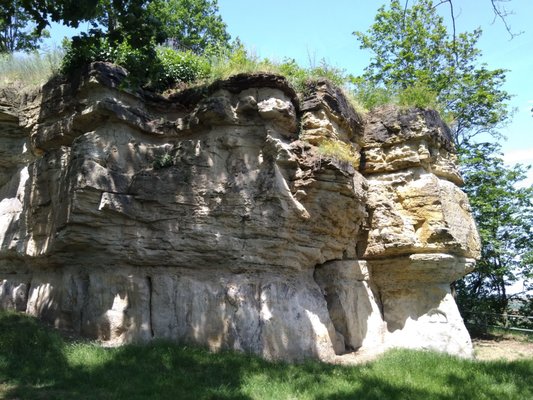 VYHLÍDKA HOSTIBEJK - Updated March 2025 - Hostibejk, Kralupy nad ...