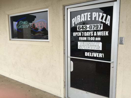 THE PIRATE’S DEN - Updated December 2025 - 24 Reviews - 1550 E Manning ...