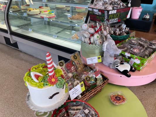 ELÉ CAKE COMPANY - Updated October 2024 - 26 Photos & 44 Reviews - 1279 ...