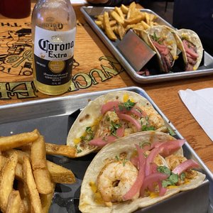 THE RAILS AT ROCKMART BAR AND GRILL - 15 Photos - 108 E Church St ...