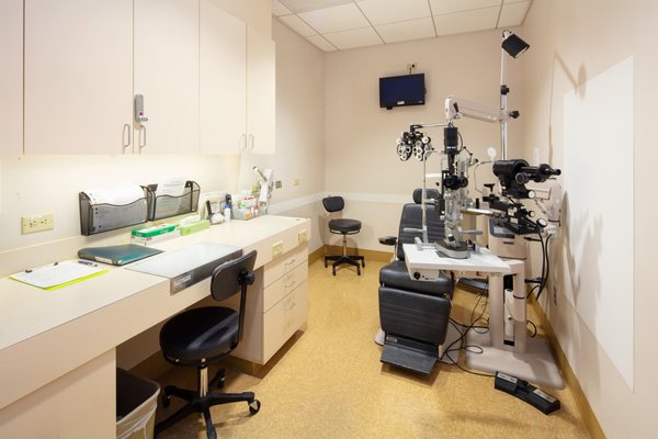 SHILEY EYE INSTITUTE AT UC SAN DIEGO HEALTH - Updated January 2026 - 78 ...