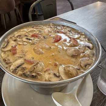 PATO THAI CUISINE - Updated May 2025 - 727 Photos & 997 Reviews - 20 E ...