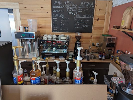 THE BEAN COUNTER - Updated July 2025 - 35 Photos & 21 Reviews - 5805 ...