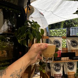 KENZ COFFEE BAR - Updated July 2024 - 123 Photos & 89 Reviews - 445 ...