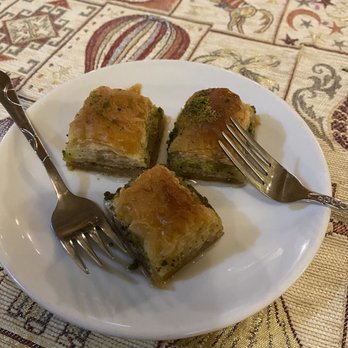 TOPDECK CAVE RESTAURANT - Updated September 2024 - 94 Photos & 57 ...