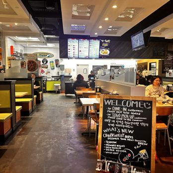 BB.Q CHICKEN SUWANEE - Updated July 2025 - 197 Photos & 160 Reviews ...