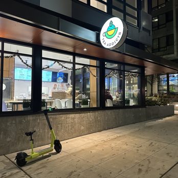 TEA ADDICTS - Updated December 2024 - 67 Photos & 37 Reviews - 1410 NE ...