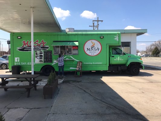 MOSA HIBACHI & SUSHI JAPANESE EXPRESS - 34 Photos & 15 Reviews - 505 N ...