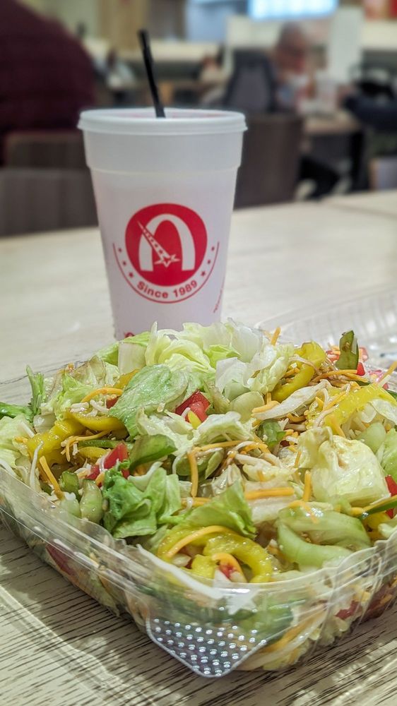 AMERICAN DELI - PERIMETER MALL - Updated September 2025 - 4400 Ashford ...