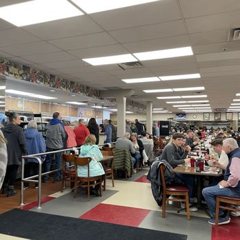 SHAPIRO’S DELICATESSEN - Updated September 2025 - 1408 Photos & 1069 ...