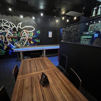 THE BUZZED GOAT - Updated May 2025 - 255 Photos & 204 Reviews - 4302 E ...