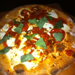 UPPER CRUST WOOD FIRED PIZZA - Updated April 2024 - 363 Photos & 301 ...