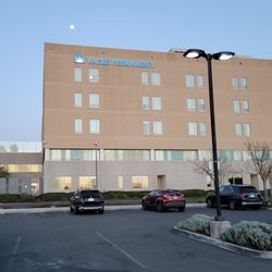 KAISER PERMANENTE VALLEJO MEDICAL CENTER - 107 Photos & 232 Reviews ...