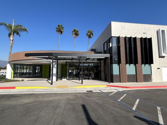 CSC HEALTH CENTER - Updated December 2025 - 13 Photos - 726 E Main St ...