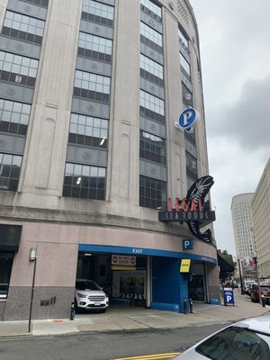 MOTOR MART GARAGE - Updated December 2025 - 21 Reviews - 201 Stuart St ...