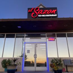 EL SAZON - Updated January 2026 - 49 Photos & 46 Reviews - 10326 US-287 ...