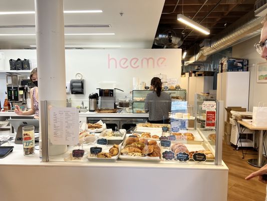 HEEMEE COFFEE + BAKERY - Updated October 2025 - 394 Photos & 193 ...