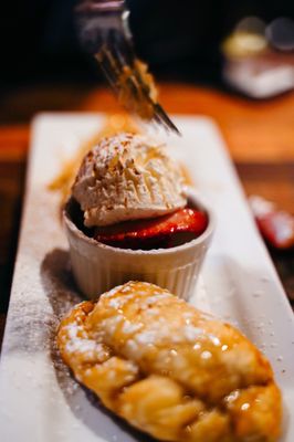 TWISTED VINE - 1063 Photos & 1237 Reviews - Wine Bars - 127 W ...