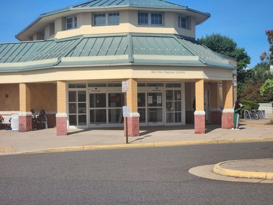 BULL RUN LIBRARY - Updated December 2025 - 15 Photos & 14 Reviews ...