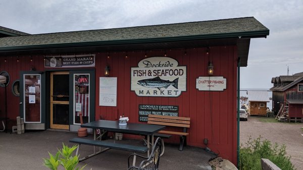 THE FISHERMAN’S DAUGHTER AT DOCKSIDE FISH MARKET - 125 Photos & 112 ...