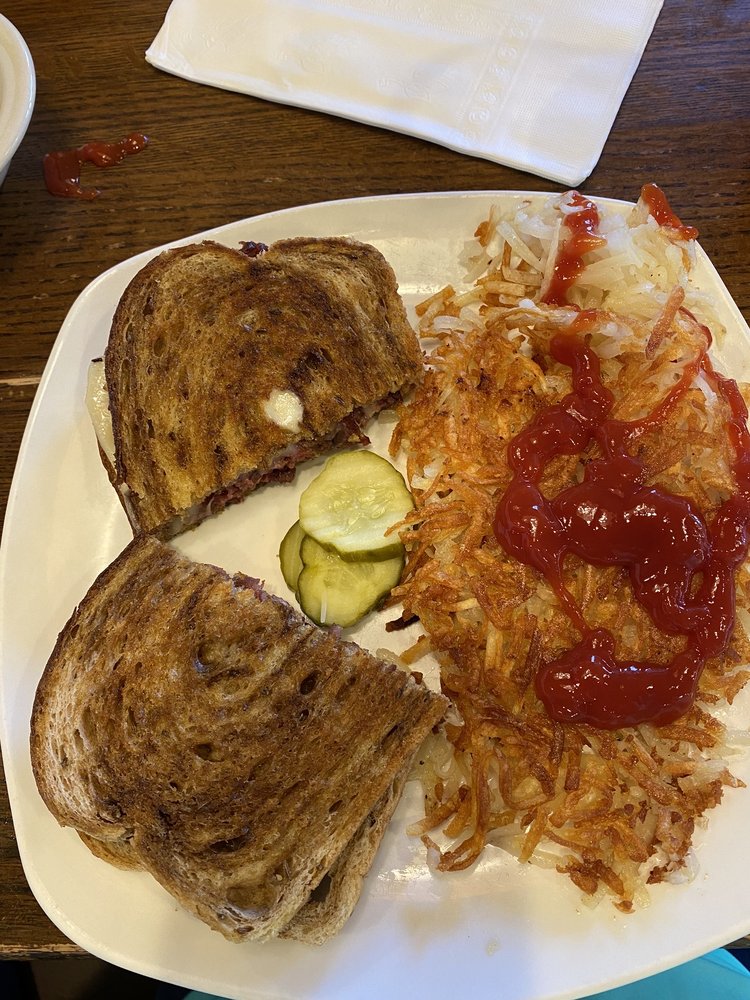 EGGBERTS - Updated July 2024 - 54 Photos & 69 Reviews - 2073 SE ...