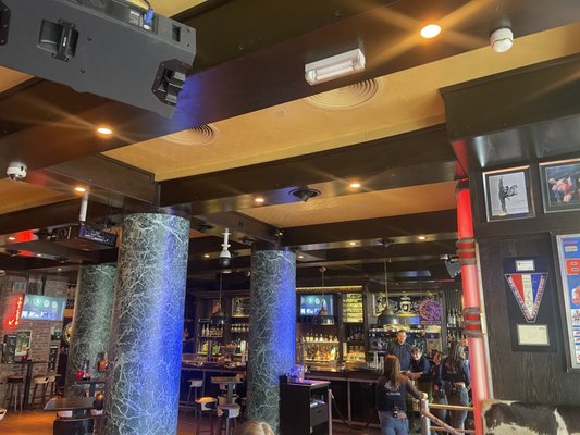 THE BULLDOG PALACE - Updated May 2024 - 84 Photos & 70 Reviews ...