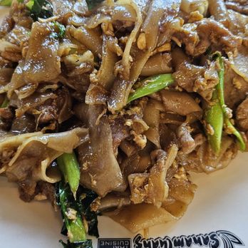 SANAMLUANG THAI CUISINE - Updated June 2024 - 3120 Photos & 2213 ...
