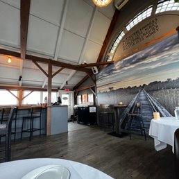 COWFISH - Updated November 2025 - 1452 Photos & 1082 Reviews - 258 E ...