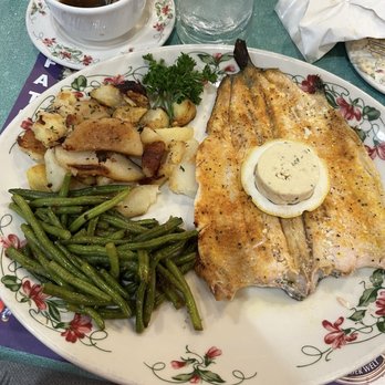 SCHNITZEL PLATZ - Updated December 2025 - 430 Photos & 426 Reviews ...