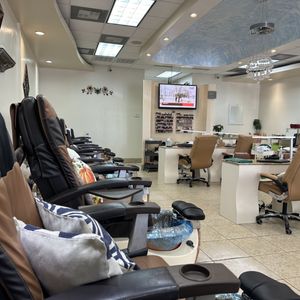 PARADISE NAILS & SPA - Updated April 2025 - 506 Photos & 353 Reviews ...