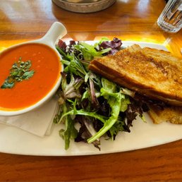 CAFETERIA 15L - 4722 Photos & 3564 Reviews - 1116 15th St, Sacramento ...