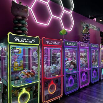 PICK ME CLAW ARCADE - Updated July 2024 - 361 Photos & 79 Reviews ...