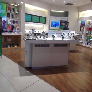 TELSTRA STORE - Updated December 2025 - 245 Pitt St, Sydney New South ...