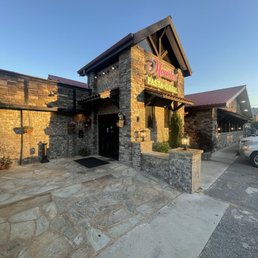 MOUSTOS PASTA & GRILL - Updated December 2025 - 81 Photos & 119 Reviews ...