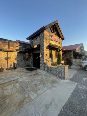 MOUSTOS PASTA & GRILL - Updated October 2025 - 81 Photos & 116 Reviews ...