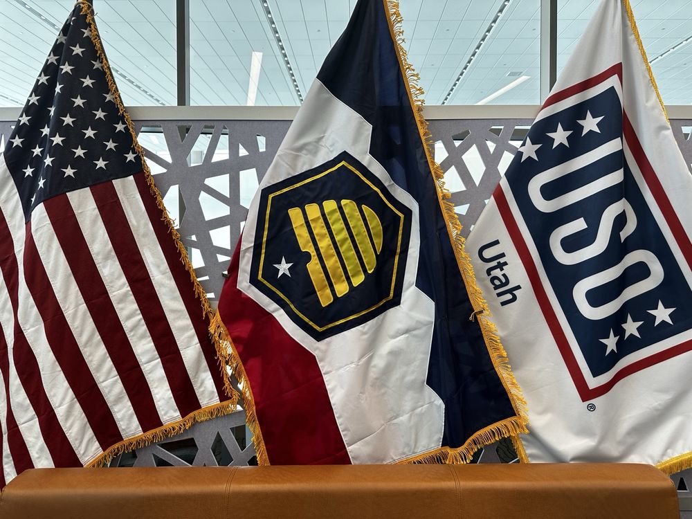 USO - Updated May 2026 - 20 Photos & 10 Reviews - 776 N Terminal Dr ...