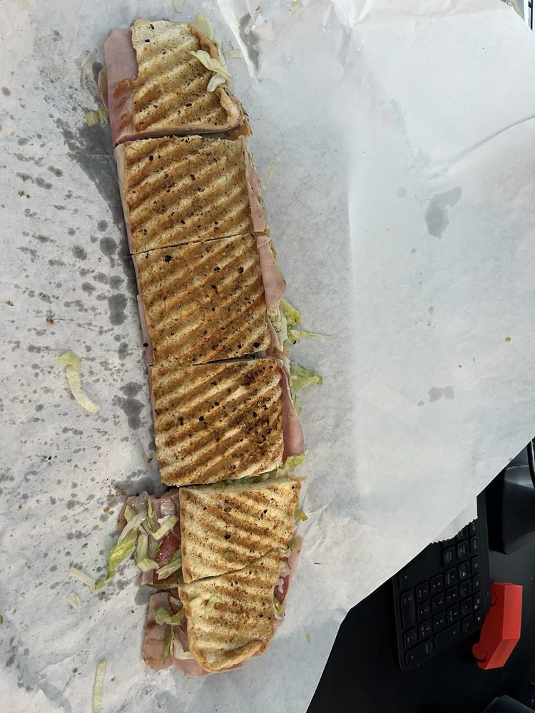 BOARDWALK SUBS - Updated August 2024 - 22 Photos & 39 Reviews - 3083 ...