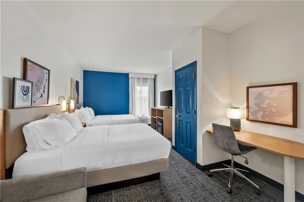 SPARK BY HILTON SPRING LAKE FAYETTEVILLE - Updated July 2025 - 32 ...