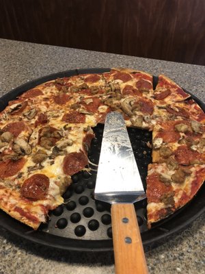 CHICAGO’S PIZZA - SPEEDWAY - Updated June 2025 - 43 Photos & 50 Reviews ...