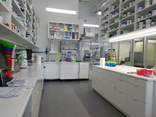 MEDICA PHARMACY & COMPOUNDING - Updated October 2025 - 10 Photos - 645 ...