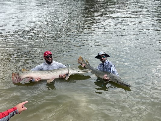 BUBBA BEDRE’S GARZILLA TEXAS ALLIGATOR GAR FISHING - Updated May 2025 ...