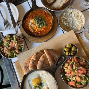 12 CHAIRS - 776 Photos & 835 Reviews - New York, New York - Middle ...