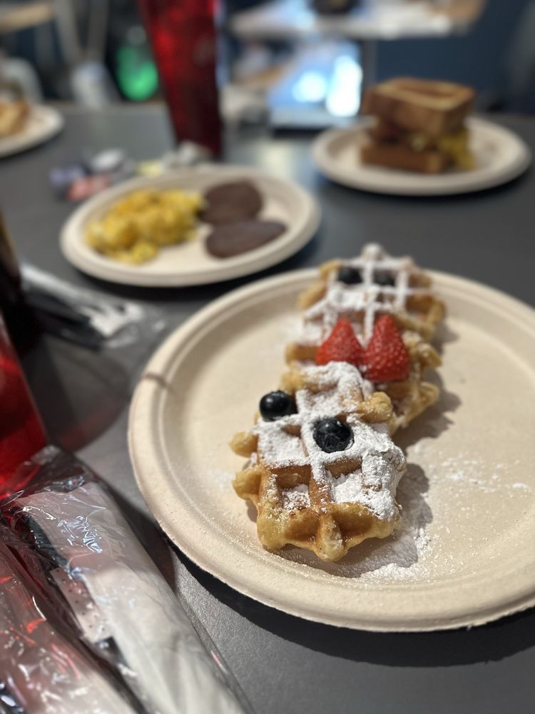 EGGXACTLY BREAKFAST & DELI - Updated March 2025 - 216 Photos & 173 ...