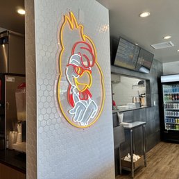 HOT CHICKZ - Updated July 2025 - 243 Photos & 161 Reviews - 4242 Camino ...